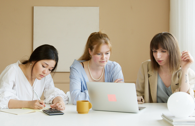 eSolution Hotel - eSolution